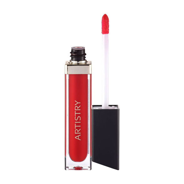 ARTISTRY SIGNATURE COLOR Light Up Lip Gloss | Real Red | Amway Malaysia